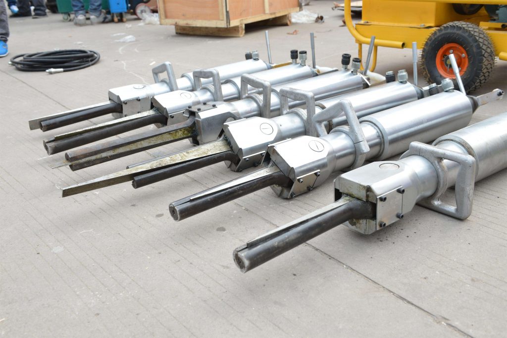 Hand Rock Splitter Breaker - Concrete mortar shotcrete plastering spraying